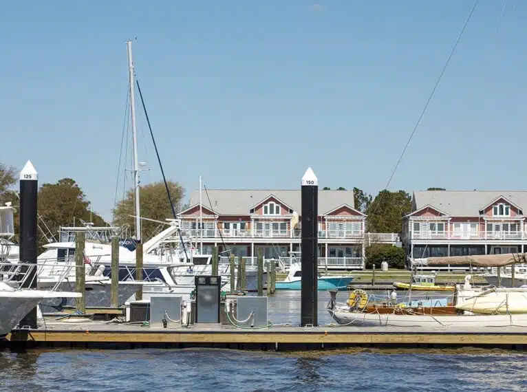 Safe Harbor South Harbour Village - Safe Harbor Marinas