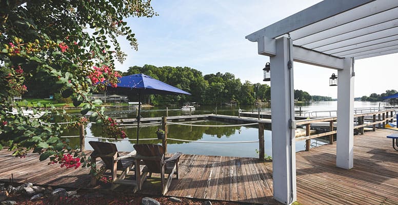 Safe Harbor Skippers Landing - Safe Harbor Marinas