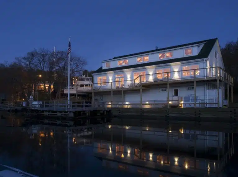 Safe Harbor Great Island - Safe Harbor Marinas