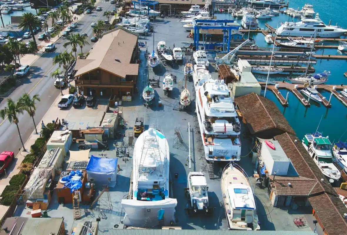 Safe Harbor Shelter Island - Safe Harbor Marinas