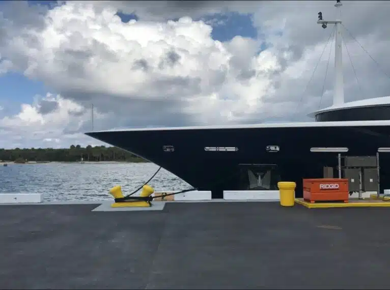 Safe Harbor Rybovich - Safe Harbor Marinas