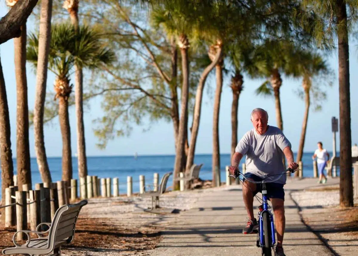 Safe Harbor Pier 77 - Safe Harbor Marinas