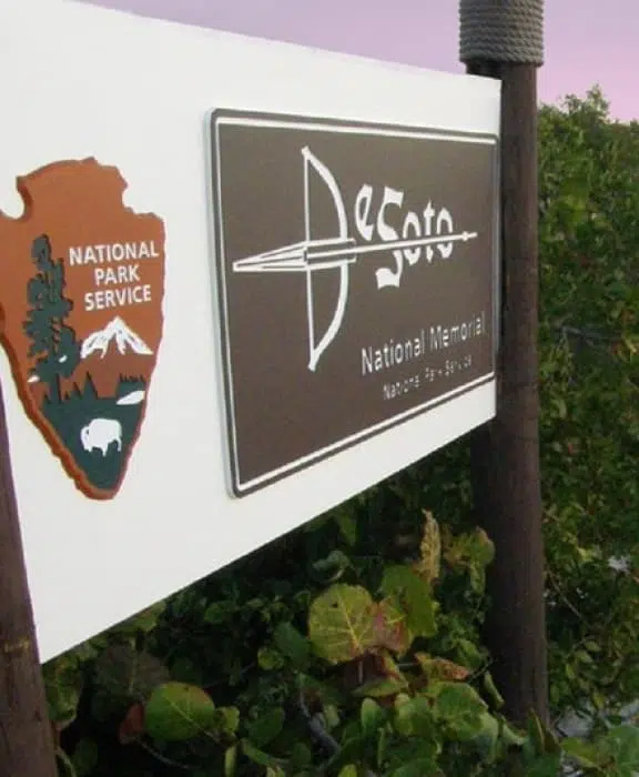 Safe Harbor Pier 77 - Safe Harbor Marinas